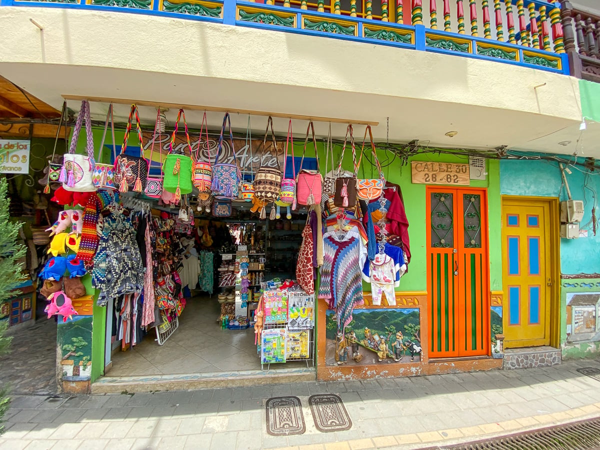 10 Unmissable Things to Do in Guatapé, Colombia